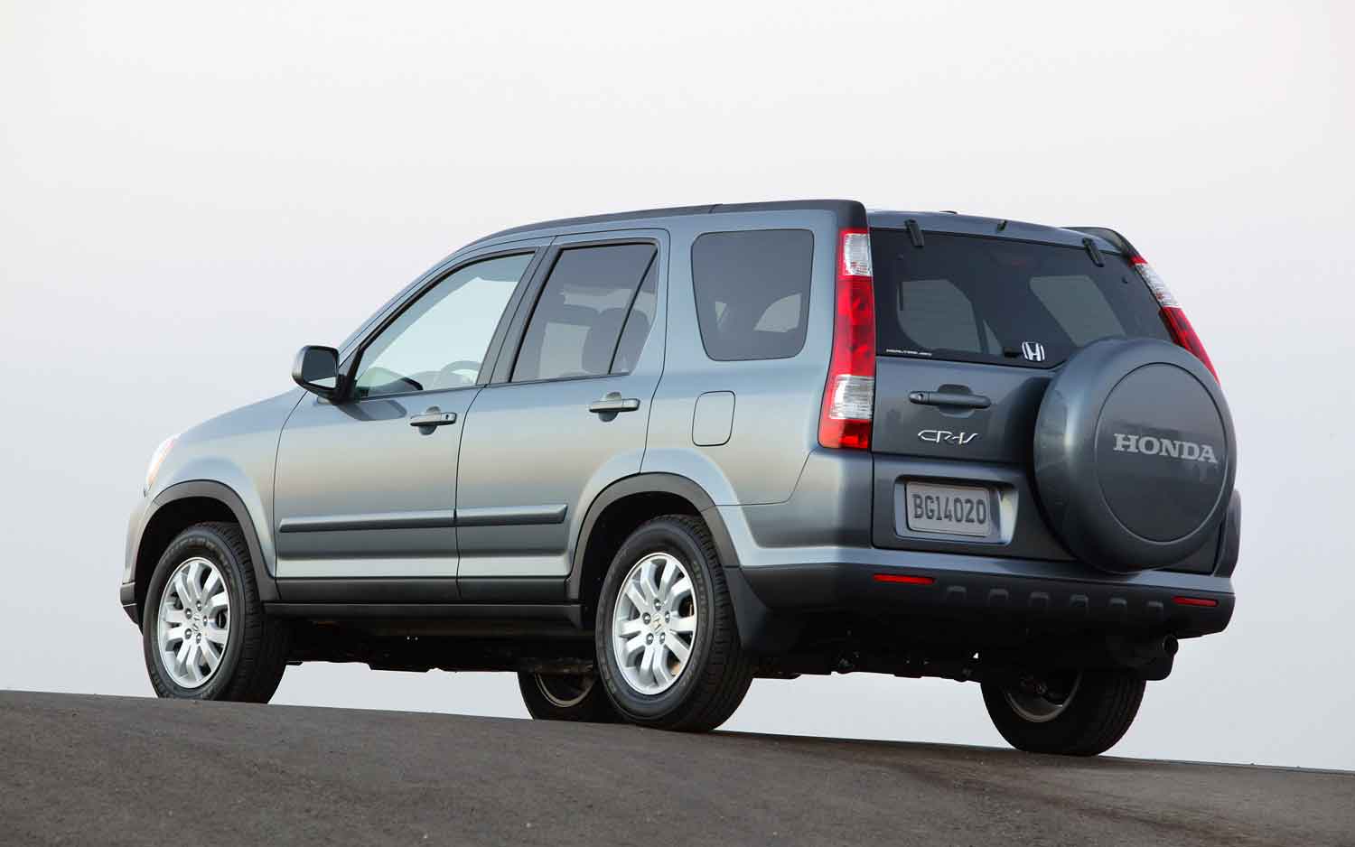 Honda CR-V auto specifiche tecniche e il consumo di carburante